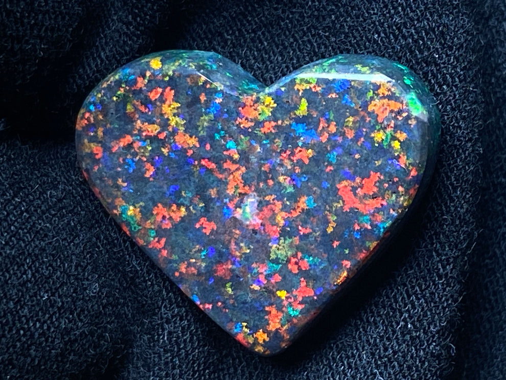 13 Carats, Black Andamooka Matrix Opal Polished Heart, AAA Grade, Read ...